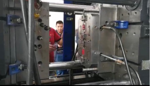 Benefits of 2K Injection Mould - Tip Top